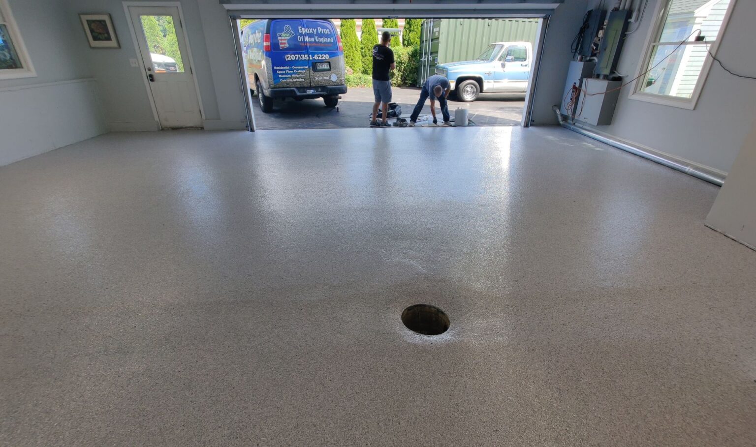 The Different Types of Self-Leveling Overlays - Epoxy Pros of New England